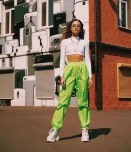 Cómo vestirse para un concierto de noche 2024 - QNoche