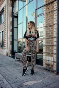 Cómo vestirse para un concierto de noche 2024 - QNoche