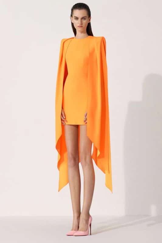 Outfits de noche con vestidos naranjas – Como combinarlo 2026 - QNoche
